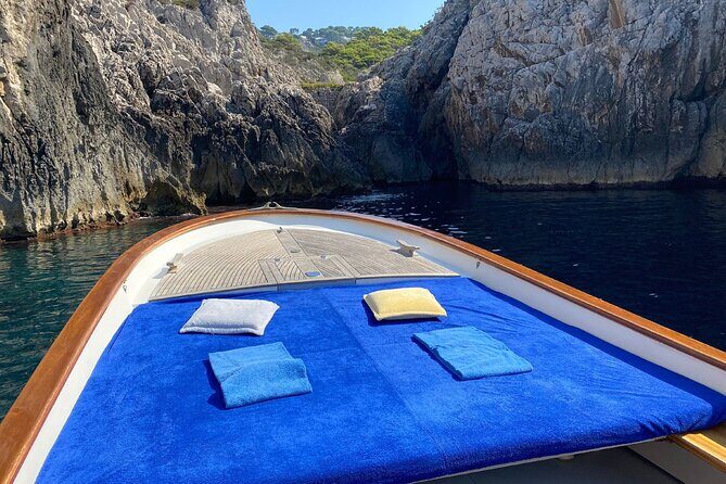 Private boat tour around Capri with Classy Gozzo - Why Choose This Tour?