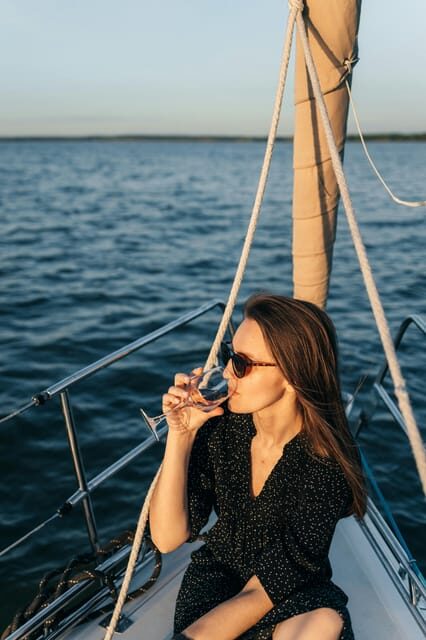 Private boat tour, Barcelona, Badalona : drinks and snacks! - Who Will Love This Experience?