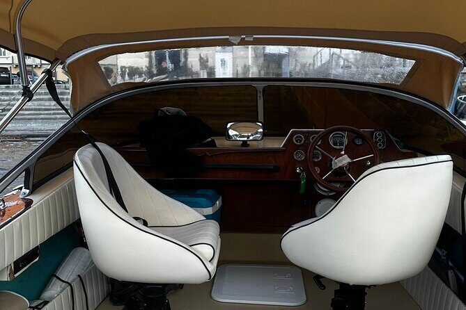 Private boat tour Como wood classic boat - FAQ