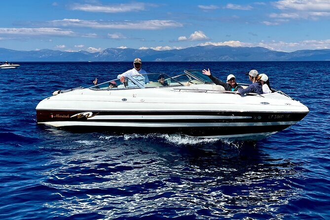 Private Boat tour in the White Lightning up to 8 guests - Frequently Asked Questions