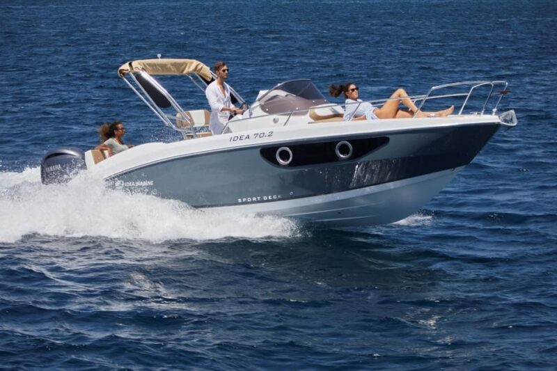 Private Boat Tour of Amalfi Coast and Capri From Amalfi - Key Points
