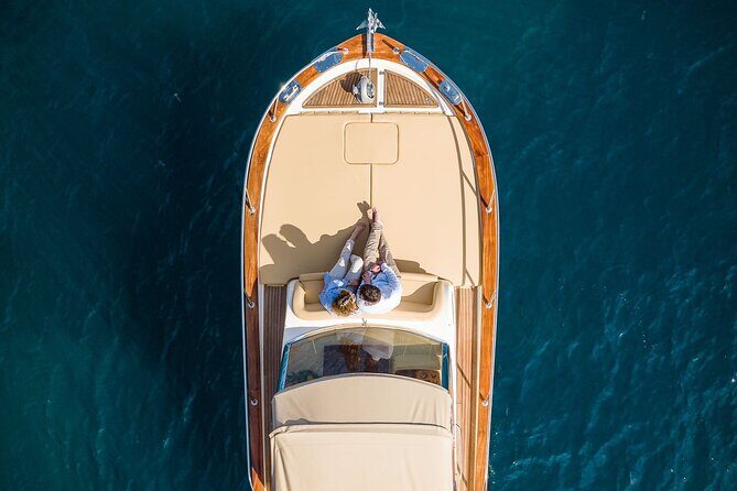 Private Boat Tour of Capri from Positano on Sorrentine Gozzo - Why Choose This Tour?