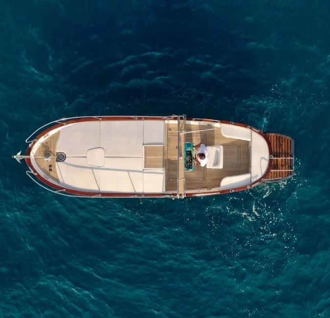 Private boat tour of the Amalfi Coast 4 hours - Who Should Consider This Tour?