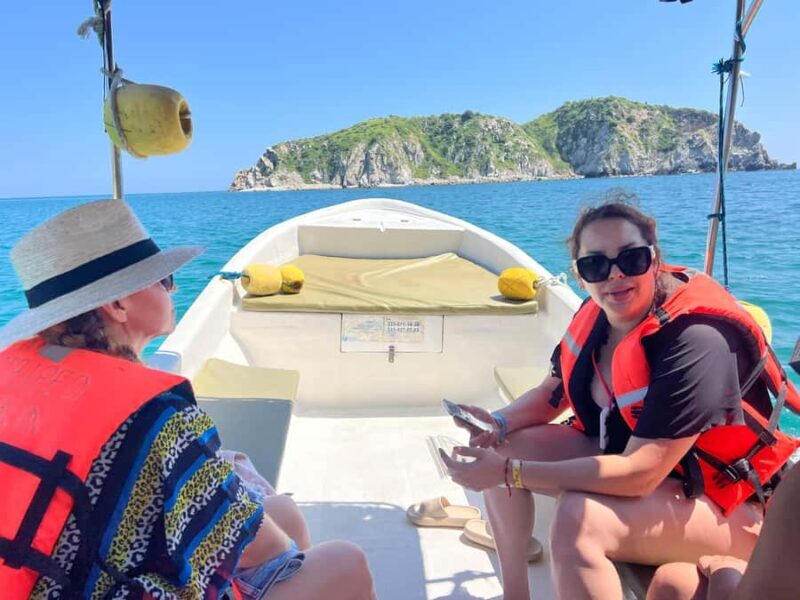 Private boat tour of the Huatulco Bays - Who Will Love This Tour?