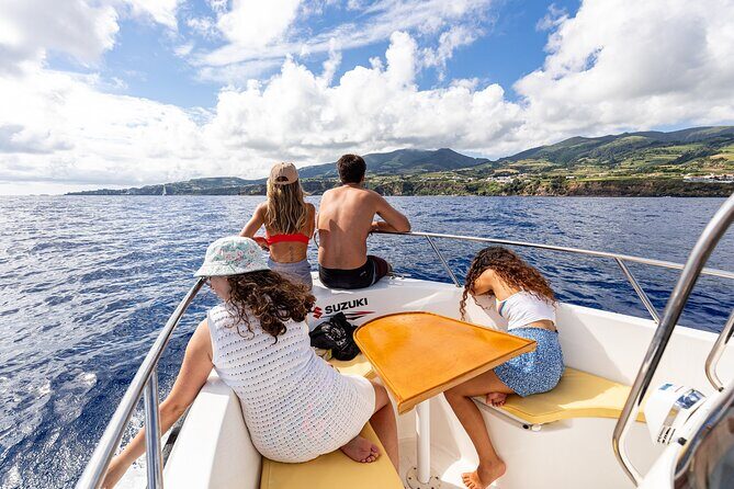 Private boat tour of the islets in Vila Franca do Campo - Practical Details and Booking Tips