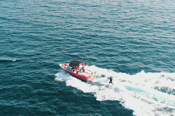 Private Boat Tour on Super Air Nautique 210 - The Value of This Private Toy in the Riviera