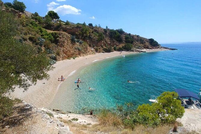 Private Boat Tour to Brac and Solta islands: Non-Touristy Itinerary - Who Should Choose This Tour?