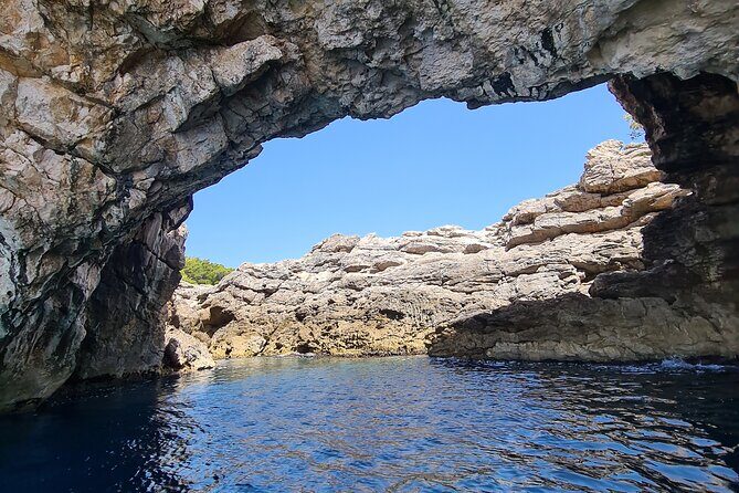 Private boat tour to Elafiti islands and south part of Mljet 8h. ALL INCLUDED - The Sum Up