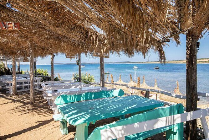 Private Boat Tour to Kamenjak and Levan Island with Lunch - Key Points