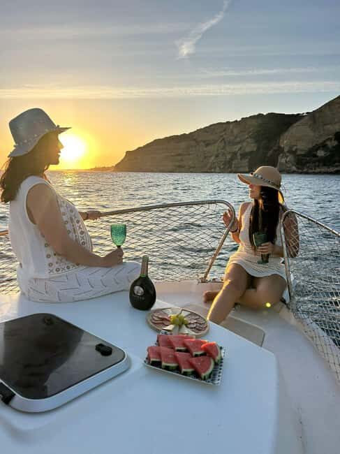 Private Boat Tour with Aperitif and Activities - Trafalgar and Zahara (Cadiz) - Key Points