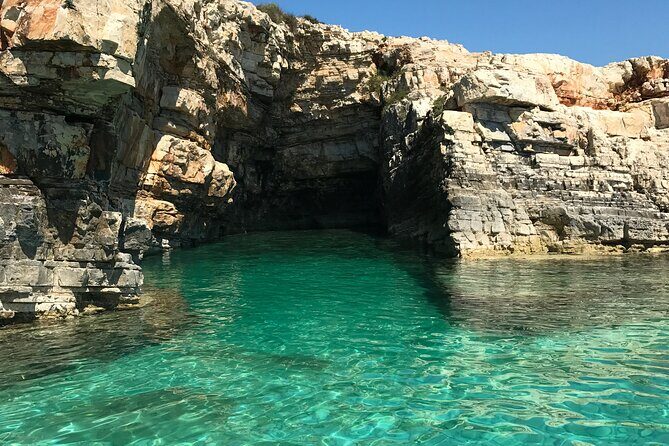 Private Boat Tour with Captain Stile in Medulin - Stop 3: Levan Island