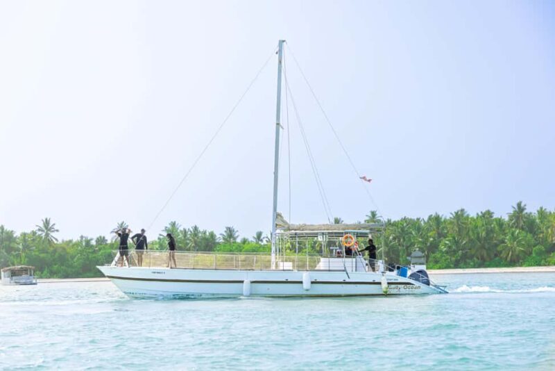 Private Boat Trip in Punta Cana with cocktails included - Key Points