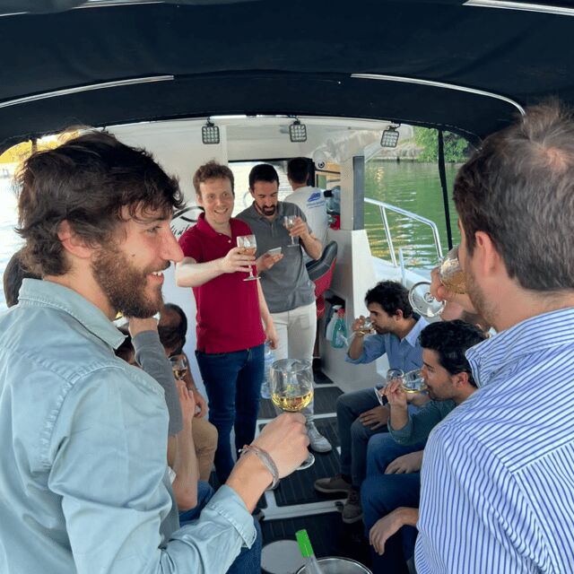 Private boat trip on the Guadalquivir - Key Points