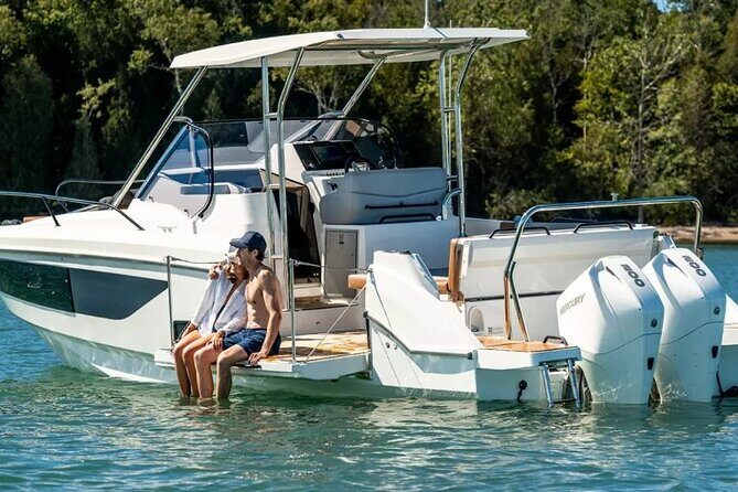 Private Boat Trip to Hydra & Poros to Explore the Saronic Islands - What Travelers Say: Authentic Insights