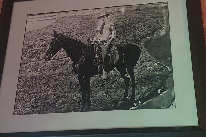 Private Bob Marley 9 Miles / Duns River fall entry fee includes - A Closer Look at the Itinerary and Experience