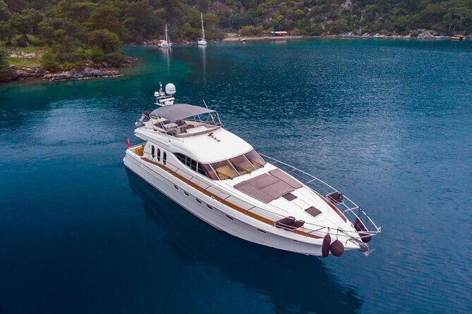 Private Bosphorus Yacht Cruise - Why a Private Bosphorus Yacht Cruise? An In-Depth Look