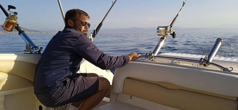 PRIVATE BOTTOM FISHING IN FUENGIROLA FOR 3 HOURS - Key Points
