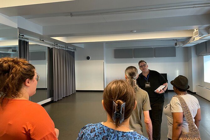 Private Broadway Studio Tour in New York City - FAQ