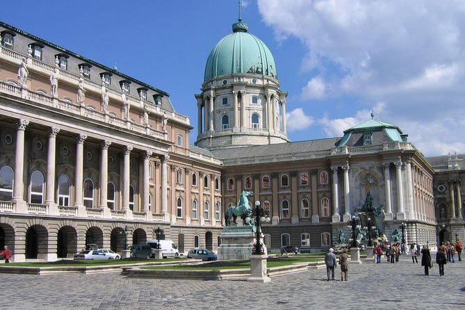 Private Budapest sightseeing tour including Etyek Wine tour with lunch - Overall Value and Atmosphere