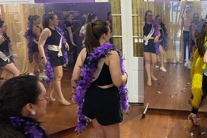 Private Burlesque Party Dance Class In New Orleans - A Closer Look at the Burlesque Party Dance Class