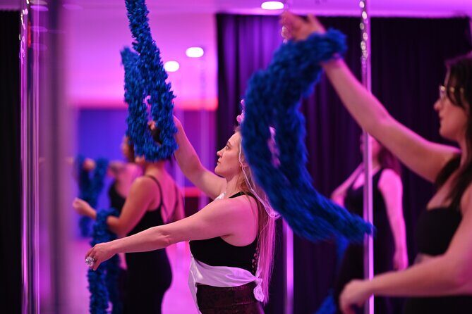 Private Burlesque Party for Up to 10 People at soFly Social ATX - A Unique Austin Experience: Private Burlesque Party at soFly Social