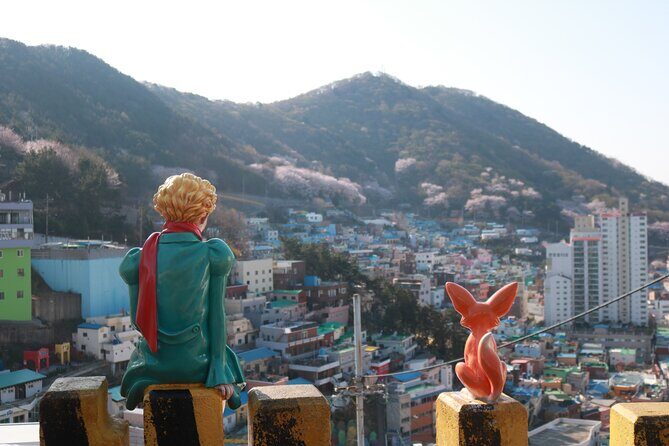 Private Busan tour with gamcheon culture village and the temple (Customizable) - A Deep Dive into the Busan Experience