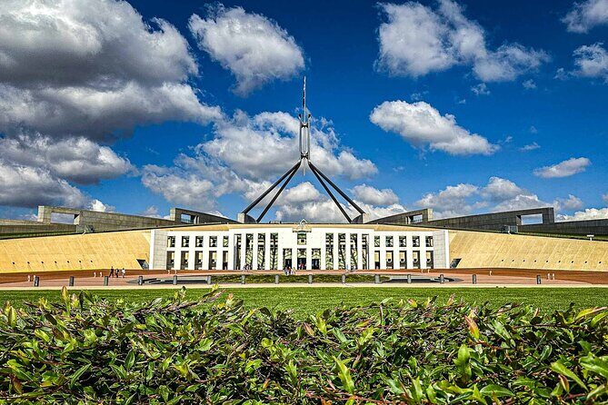 Private Canberra Escape Tour From Sydney - Key Points