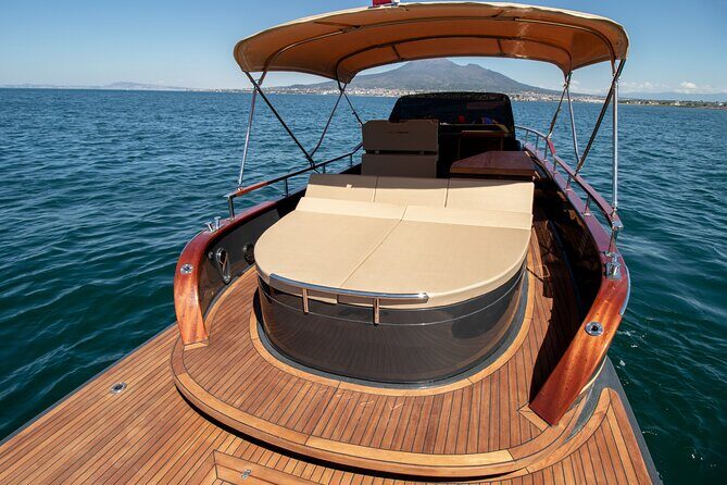 Private Capri Boat Tour Experience - A Closer Look at the Private Capri Boat Tour Experience