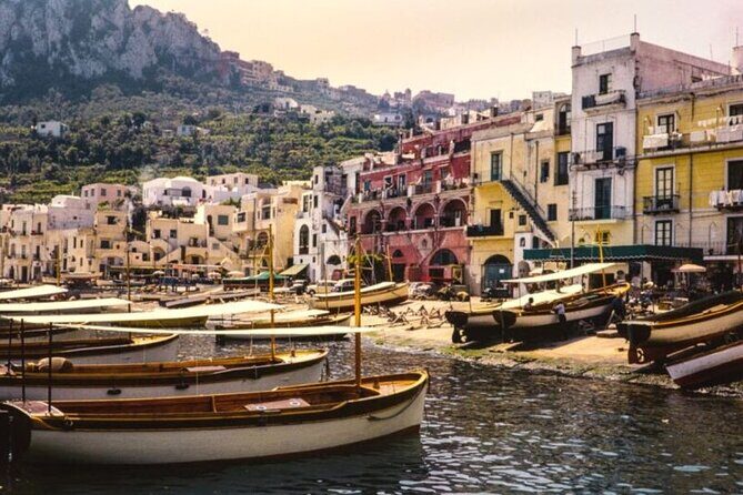 Private Capri Luxury Boat Experience: Cruise, Swim & Sunbathe - An In-Depth Look at the Experience