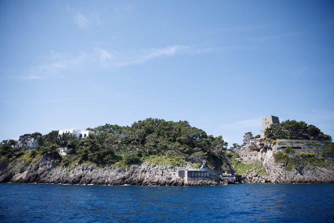 Private Capri & Positano Day Trip from Sorrento on a 28ft Boat - Key Points