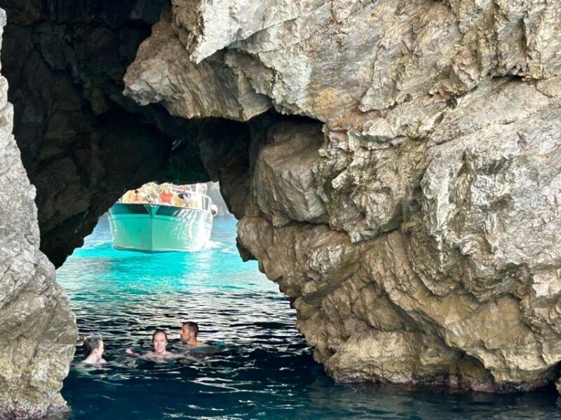 Private Capri Tour of the Island from Capri - Key Points