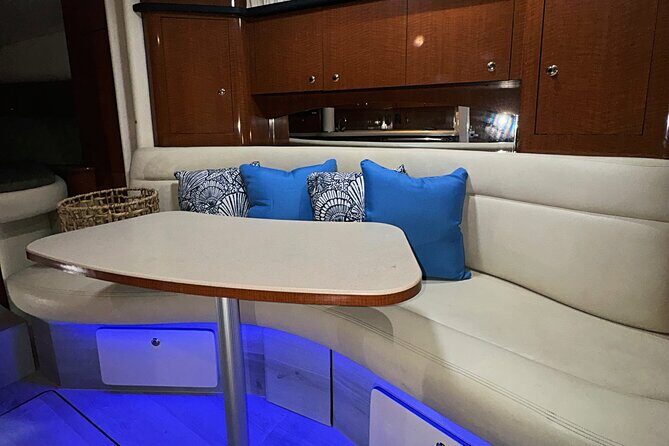 Private Captained Boat Tour in Miami for up to 12 Passengers - FAQ