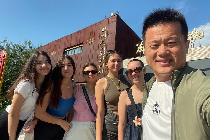 Private Car And Driver Service For Beijing City Tours - Meeting Points and Convenience