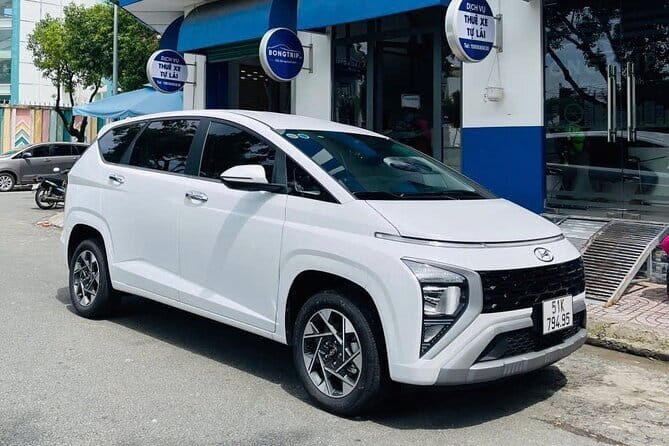 Private Car Between Ho Chi Minh Saigon Airport and Vung Tau - Who Will Benefit Most?