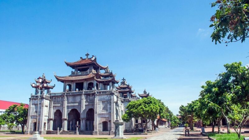 Private Car/Bus Renting Hanoi - Ninh Binh - Halong - Sapa... - Key Points