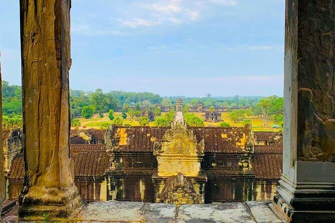 Private car charter ( 4 hr ) visit Angkor + Wat Bayon + Ta phrom - The Experience from Other Travelers