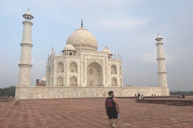 Private Car from Delhi to Taj Mahal with Driver and Local Guide - FAQ
