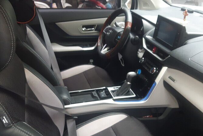 Private Car Ha Noi Airport Transfer - The Sum Up