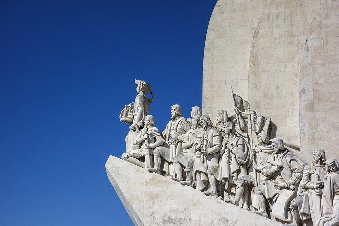 Private Car Transfer from Porto to Lisbon with 2 hours for sightseeing - What makes this transfer stand out?