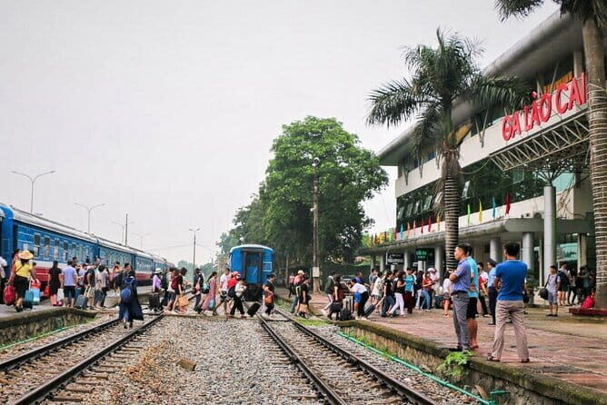 Private Car Transfer: Lao Cai Train Station to Sapa Centre - Who Will Love This Service?
