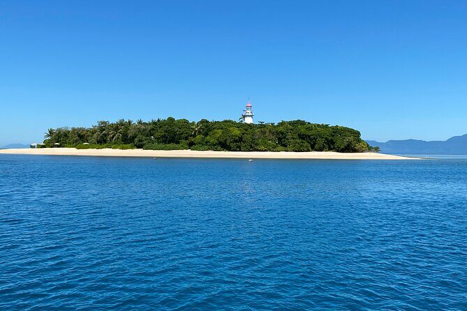 Private Catamaran Charter to Low Isles with Snorkelling and Lunch - Key Points