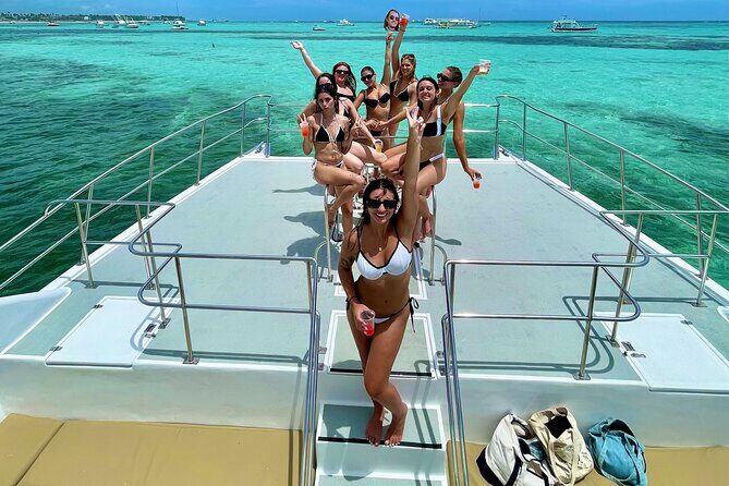 Private Catamaran Cruise with Slide & unlimited drinks - Key Points