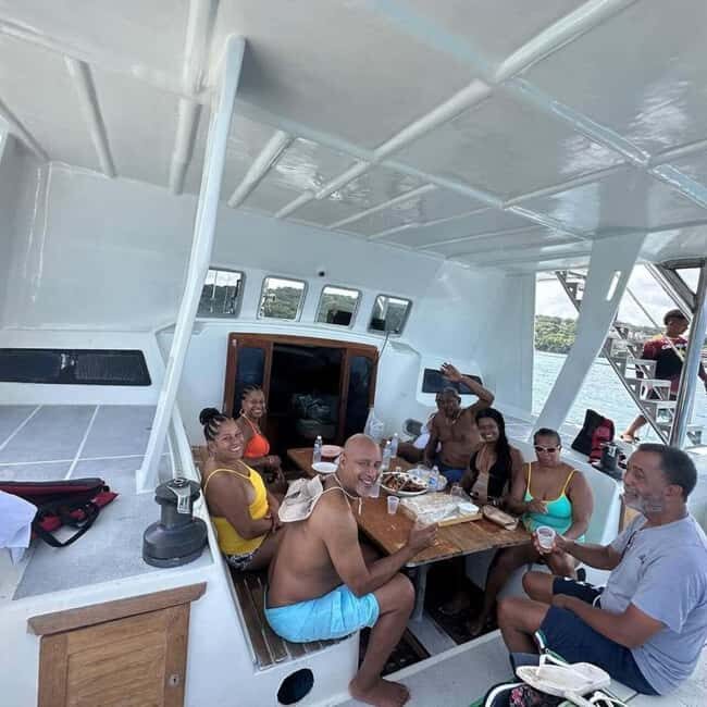 Private catamaran for groups with Lunch & Drinks - FAQ