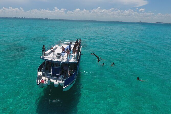 Private Catamaran for Weddings Bachelor Parties and Bridal Showers - Practical Tips for Your Booking