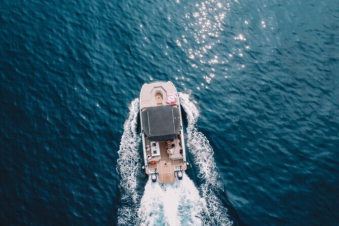 Private catamaran sailing experience around Barcelona - Who Is This Tour Perfect For?