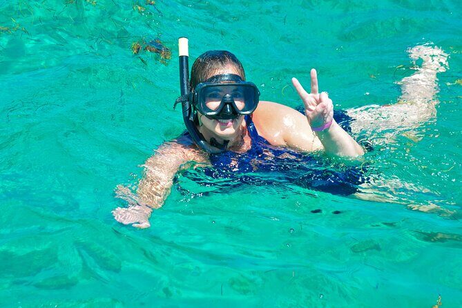 Private Catamaran wonderful Snorqueling slide & entartaiment team - Suitability for Different Travelers