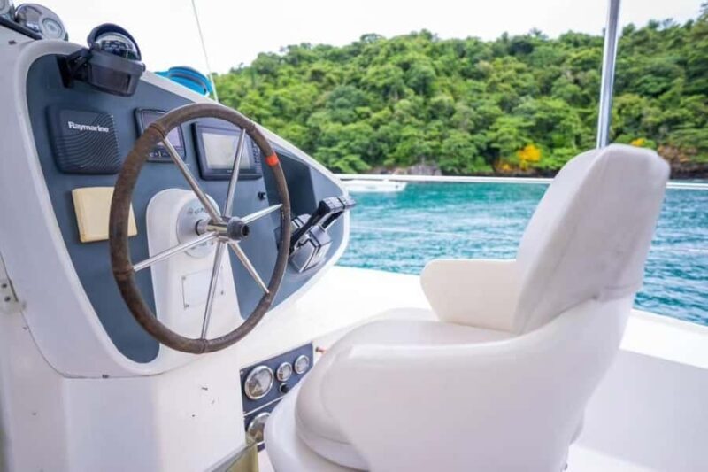 Private Catamaran Yacht to Phi Phi Island - Key Points