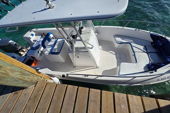 Private Center Console Boat for Sailing Bahamas Clear Waters - References