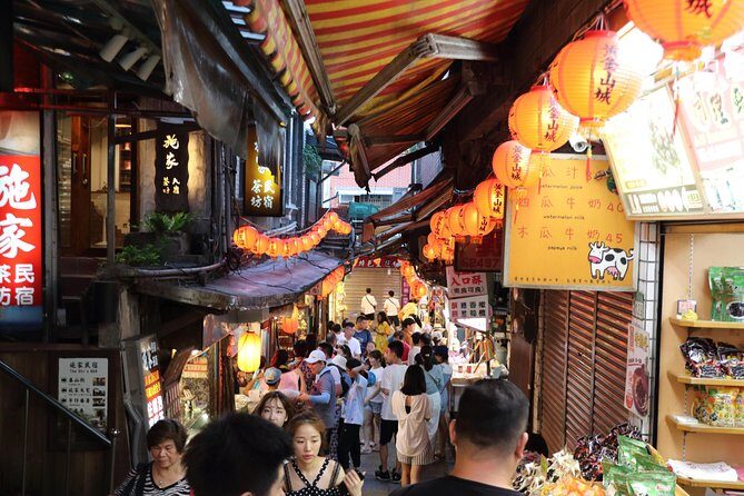 Private charter from taipei: Morning trip to Jiufen (4 hours) - Detailed Review of the Experience