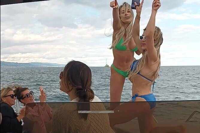 Private Charter in Catamaran Alexa by Barcelona 12 pax 2/4/8 HS - Setting Sail from Port Olímpic